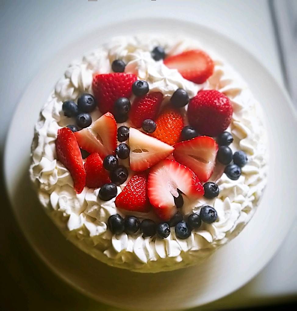 When your friend shows up with Korean Cream Cake you accept gaining ...